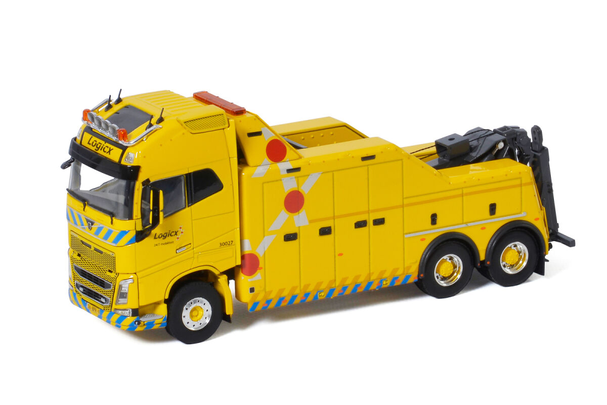 The Drake Group | Logicx: Volvo FH4 Globetrotter 6x2 Falkom