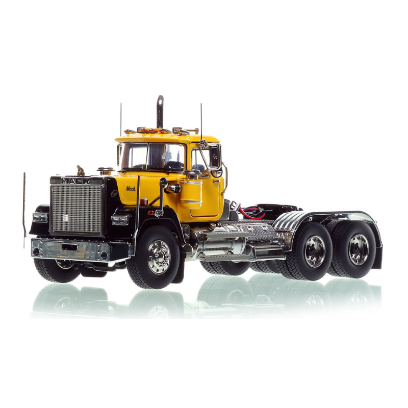 The Drake Group | Mack Superliner Tandem Axle Axle - Yellow over Black
